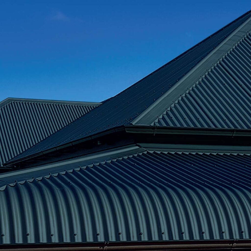 RPFL CorruDek® Colorbond® Ultra® Iron Bark with Surface Protection Film ...